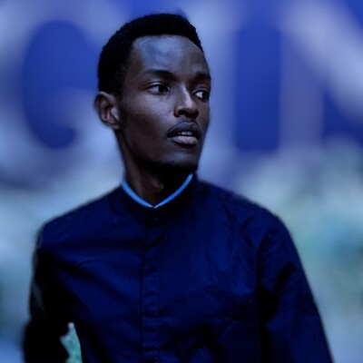 Davy's Responsive Personal Portfolio Website HTML CSS Javascript | Let's Have Fun